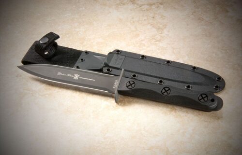 Best American-Made Combat Knives - Expert Advice - KnifeCenter